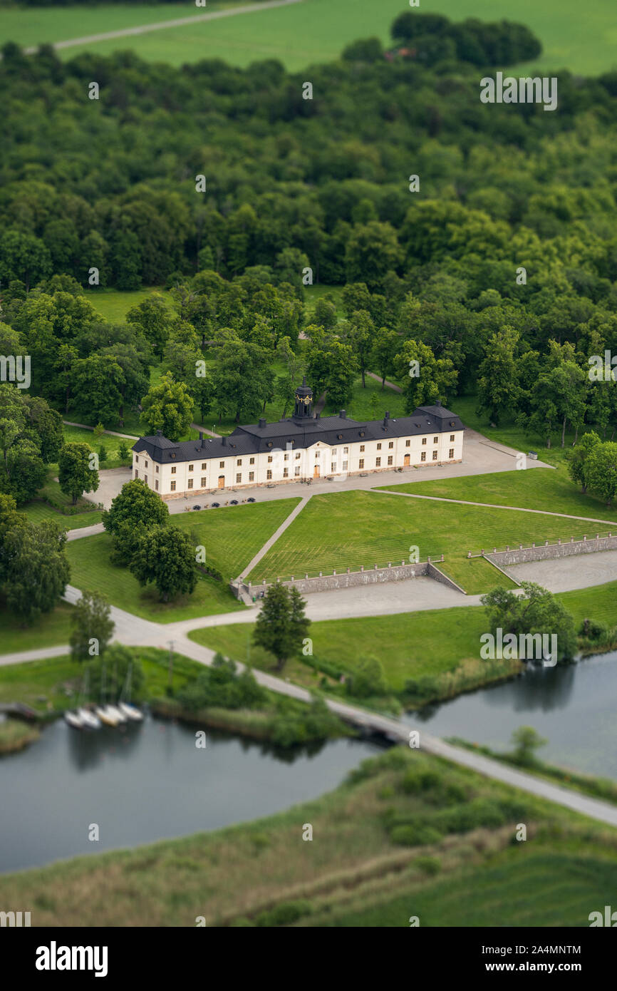 Aerial view of mansion Stock Photo - Alamy