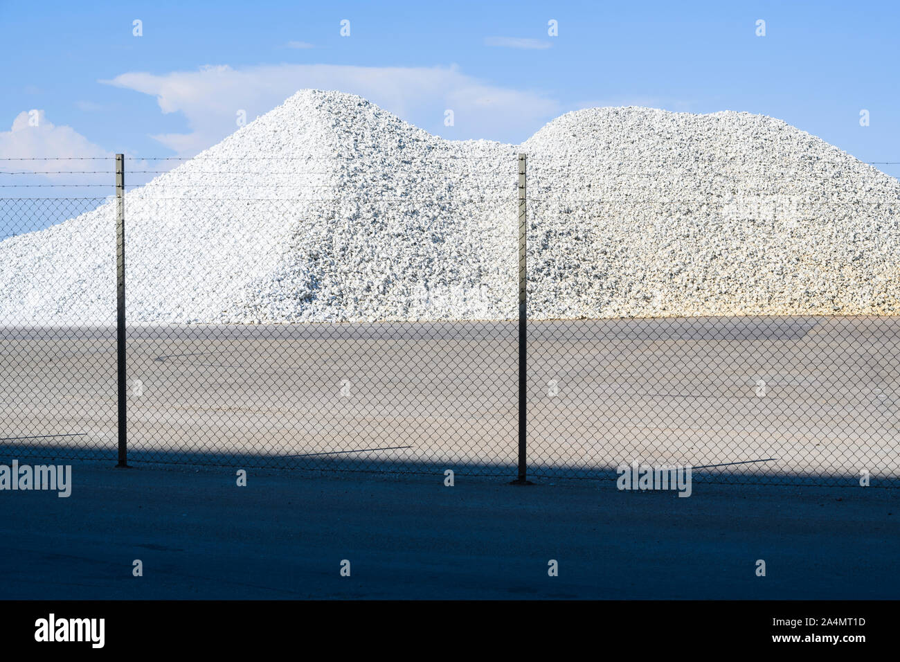 Pile of cliff rocks hi-res stock photography and images - Alamy