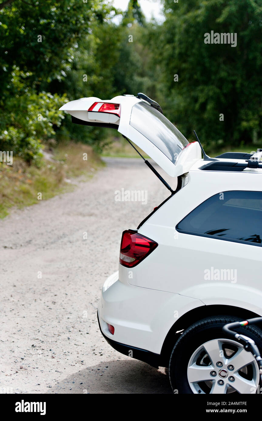 Car with open boot Stock Photo - Alamy