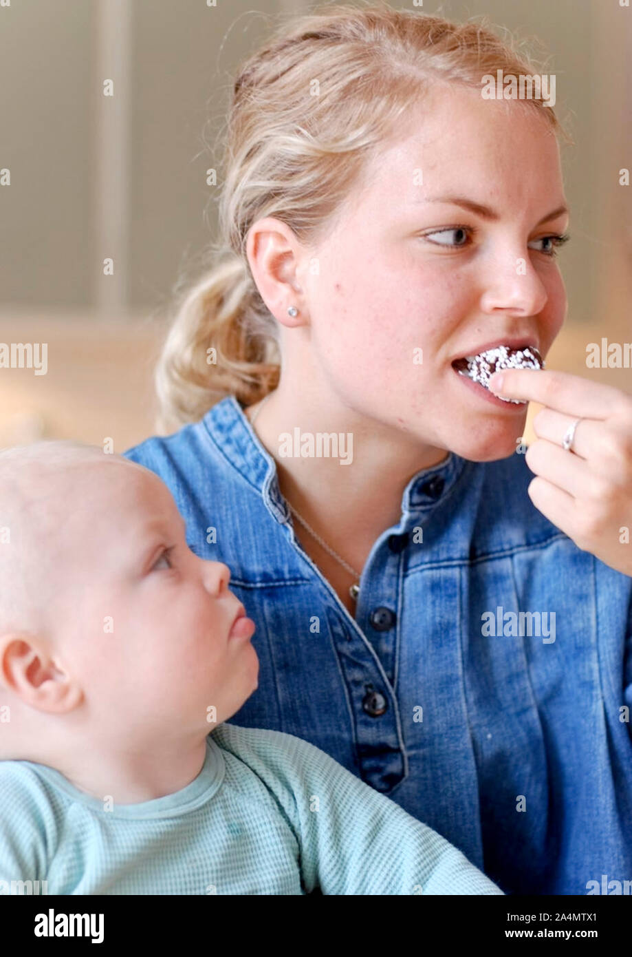 Baby sweets hi-res stock photography and images - Alamy