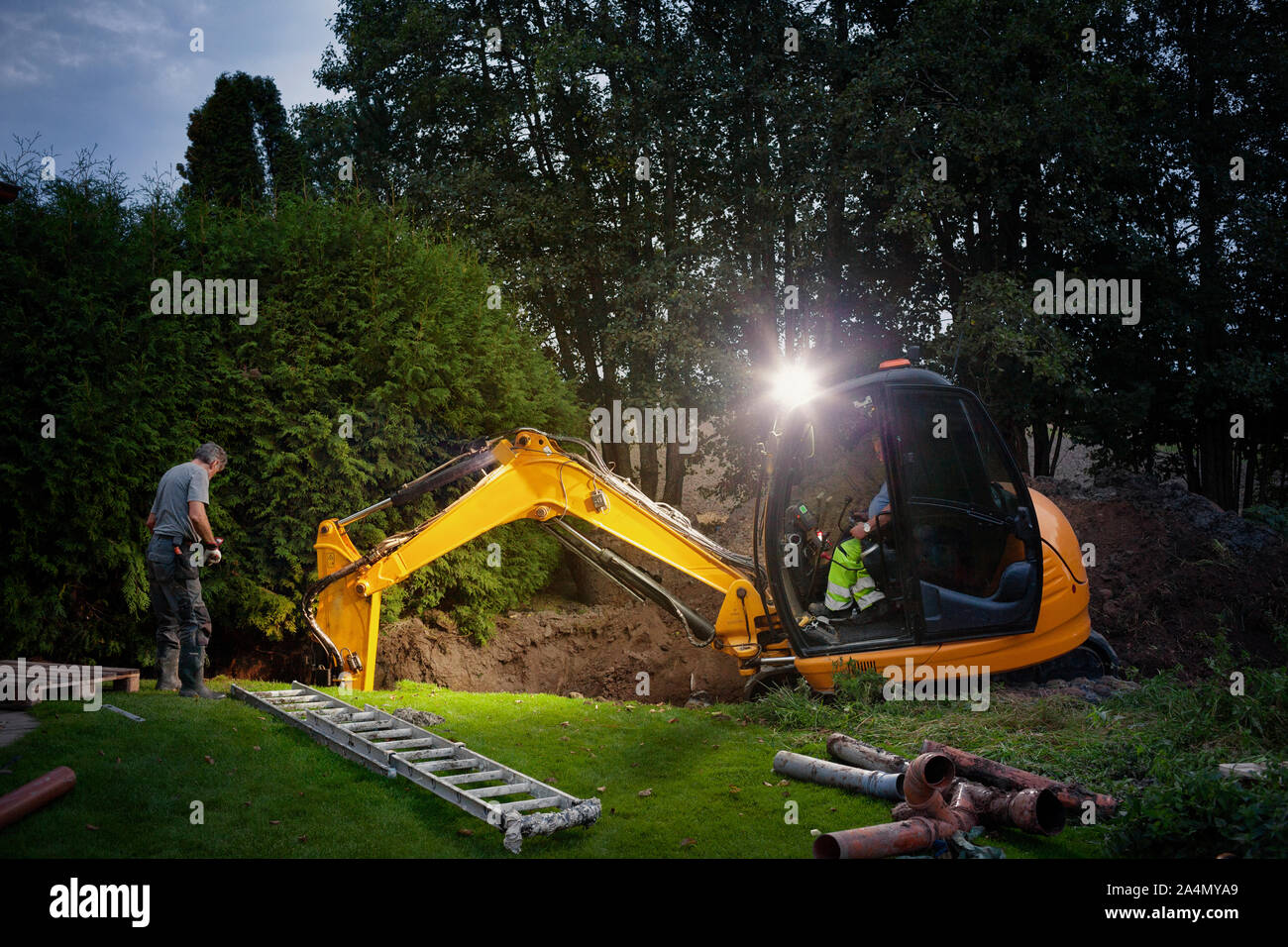 Dig digger hi-res stock photography and images - Alamy