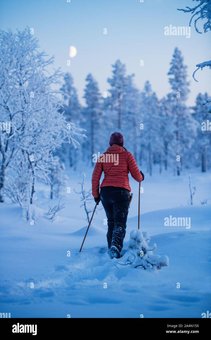 Mature woman back country hi-res stock photography and images - Alamy