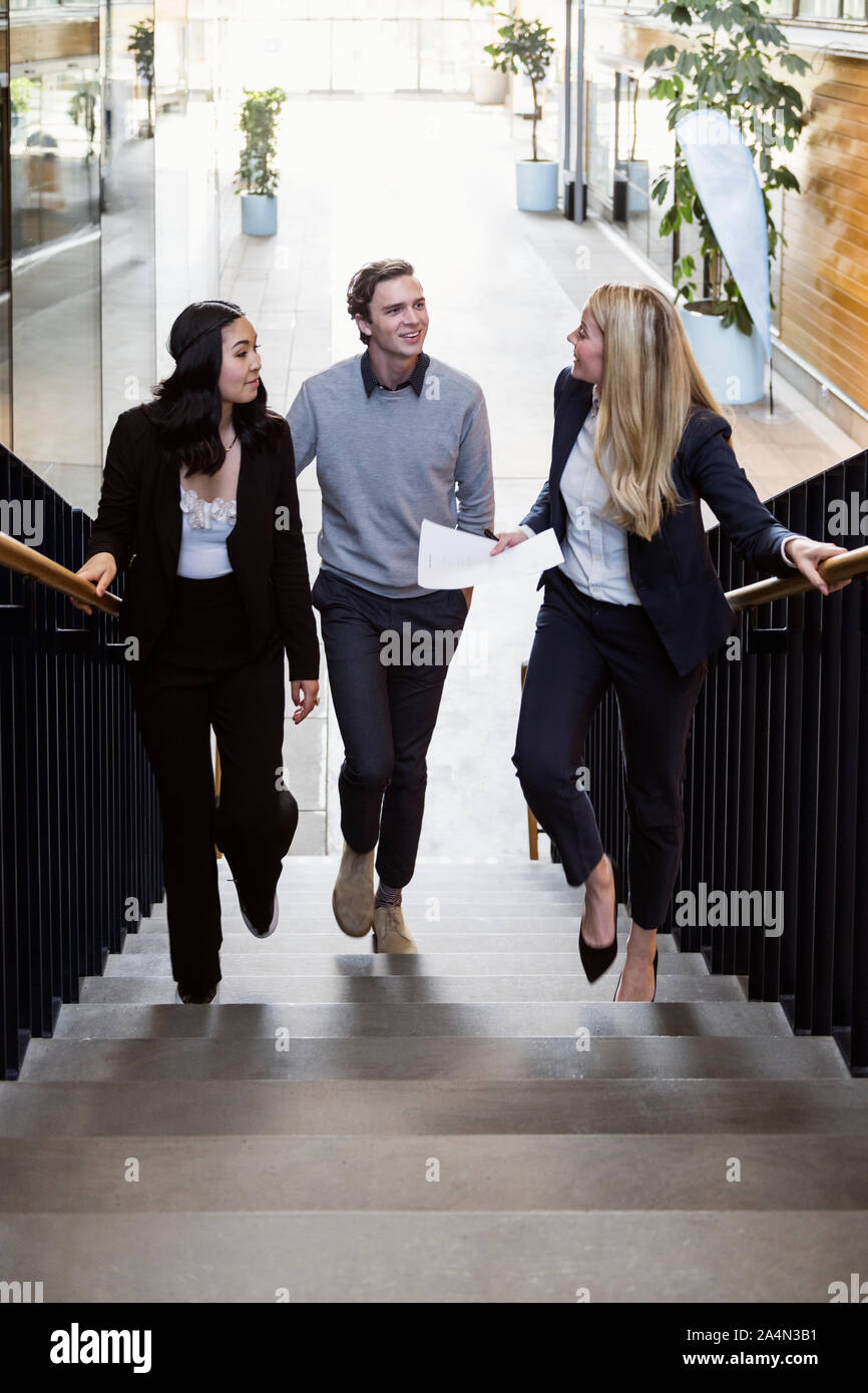 Group up stairs hi-res stock photography and images - Alamy