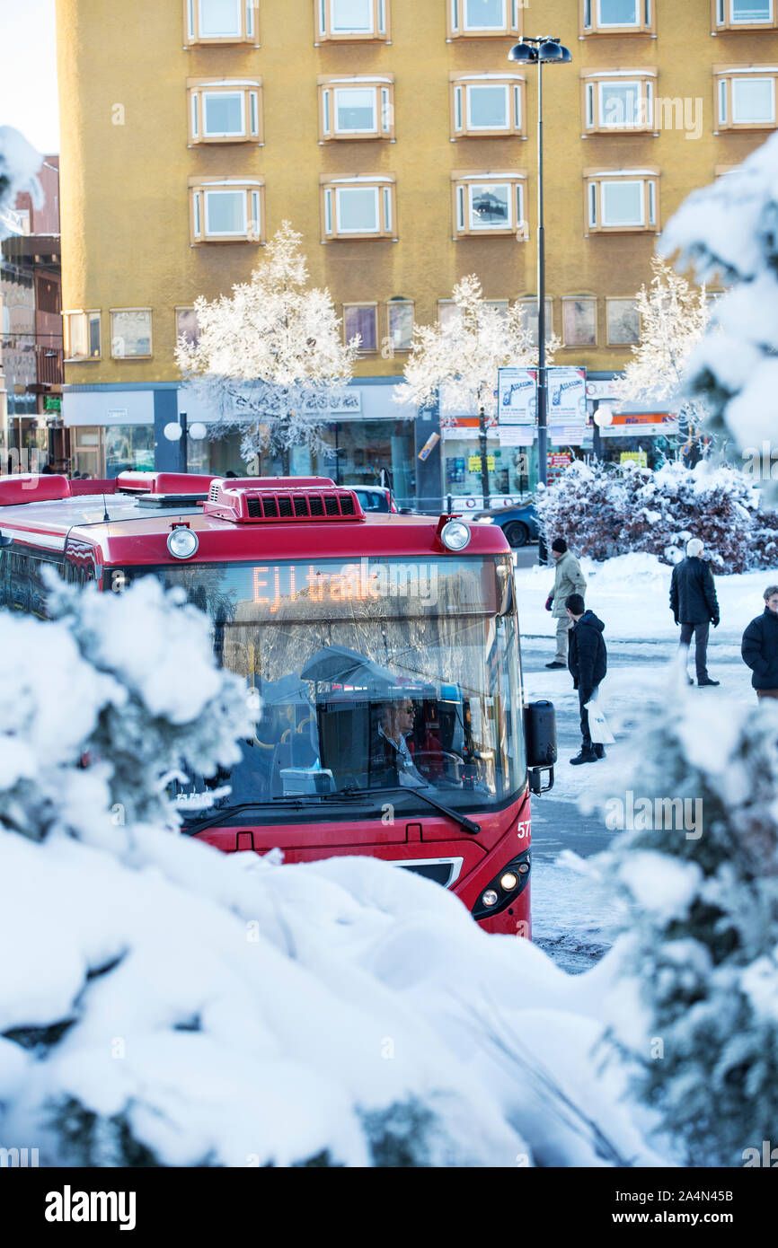 Bus on city hi-res stock photography and images - Alamy