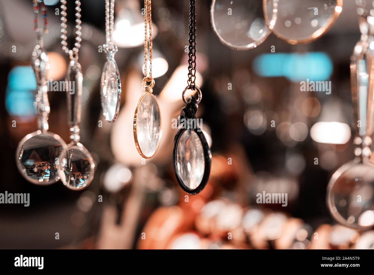 Eyeglasses from the 18th century hi-res stock photography and images ...