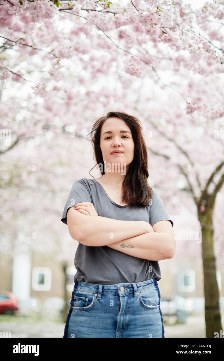 Low arms hi-res stock photography and images - Alamy