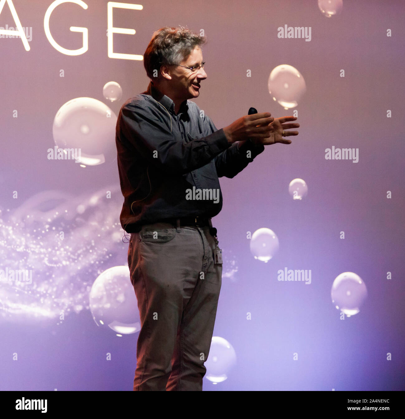 Primary thermometry hi-res stock photography and images - Alamy