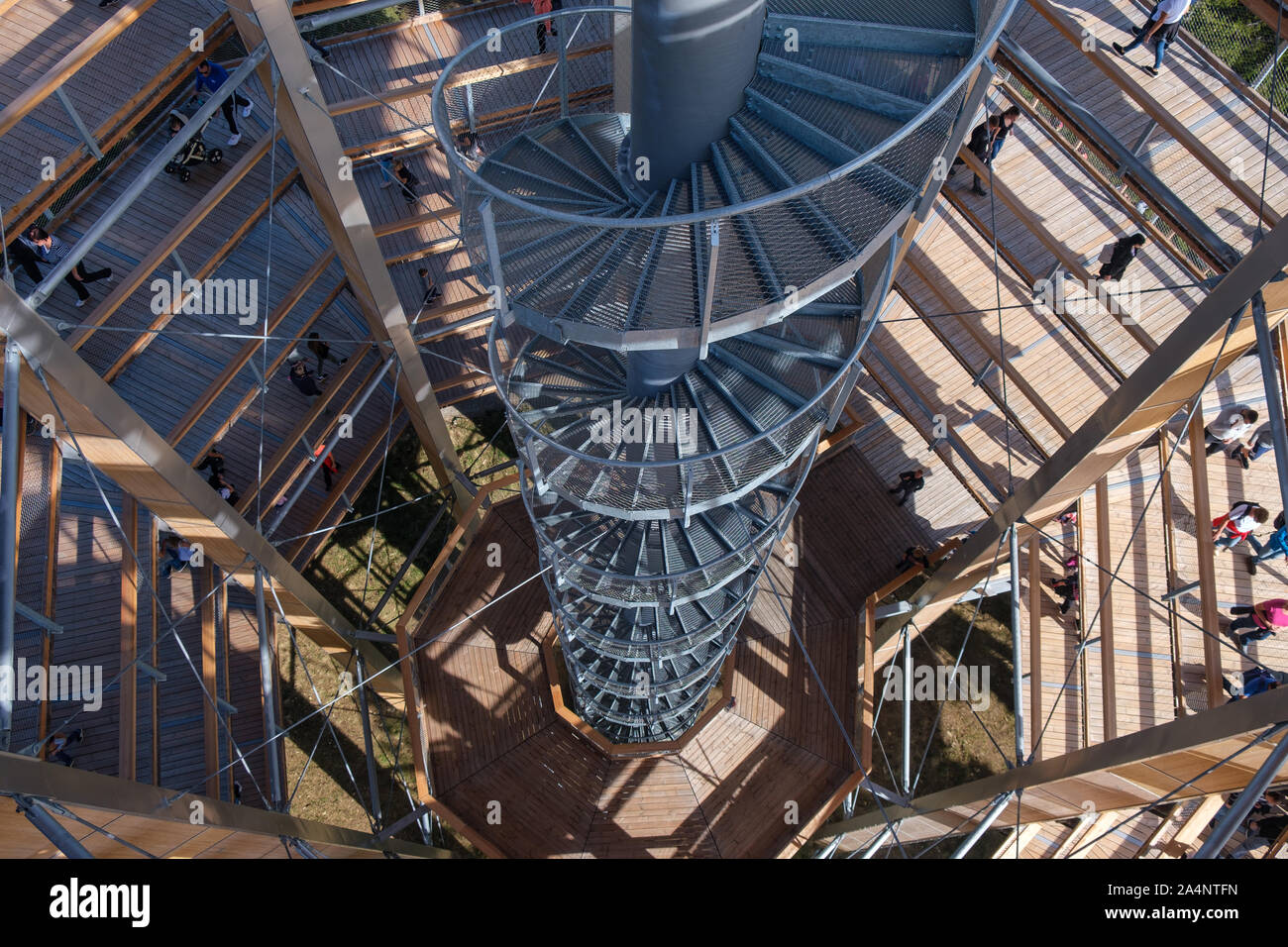Canopy walkway architecture hi-res stock photography and images - Alamy