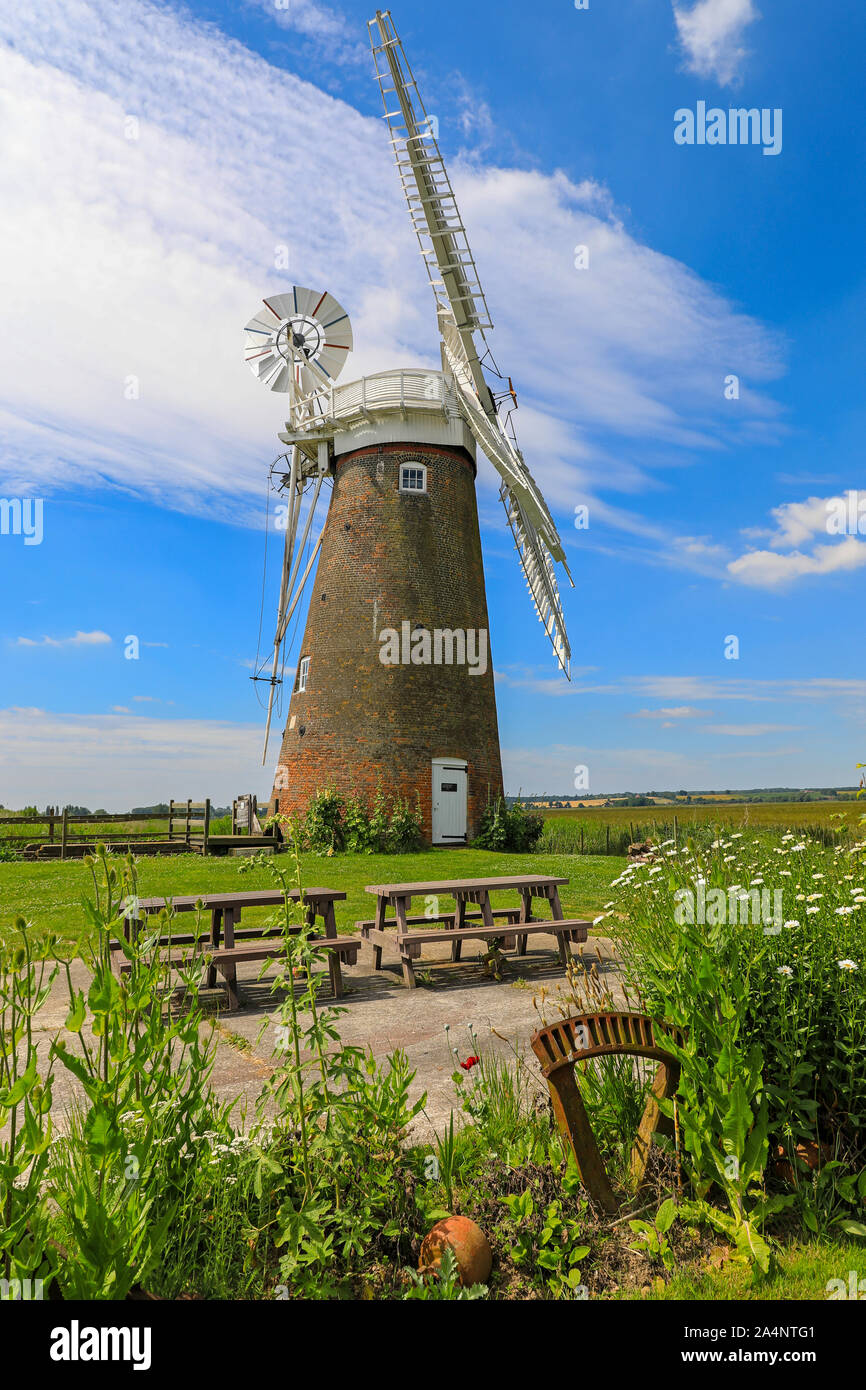 Hardley Drainage windmill, Hardley Marshes, Norfolk Broads, Norfolk ...