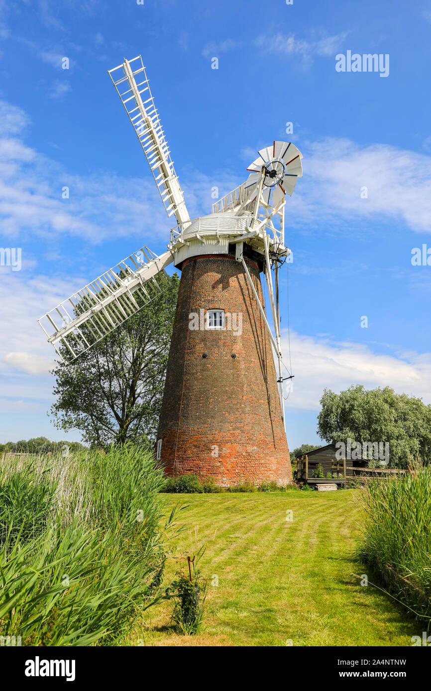 Drainage windmill hi-res stock photography and images - Alamy