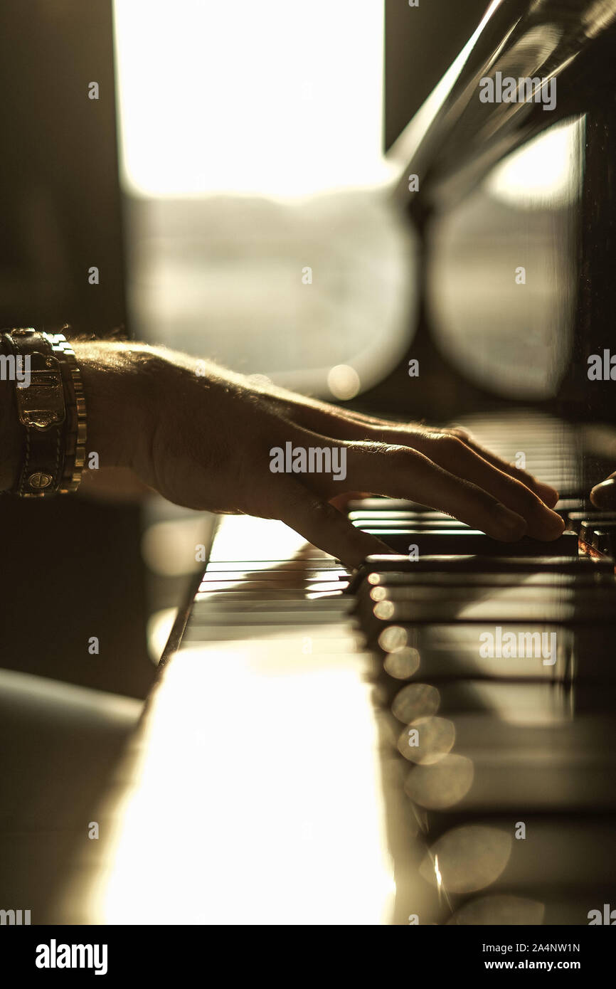 Playing keyboard musical instrument hi-res stock photography and images ...