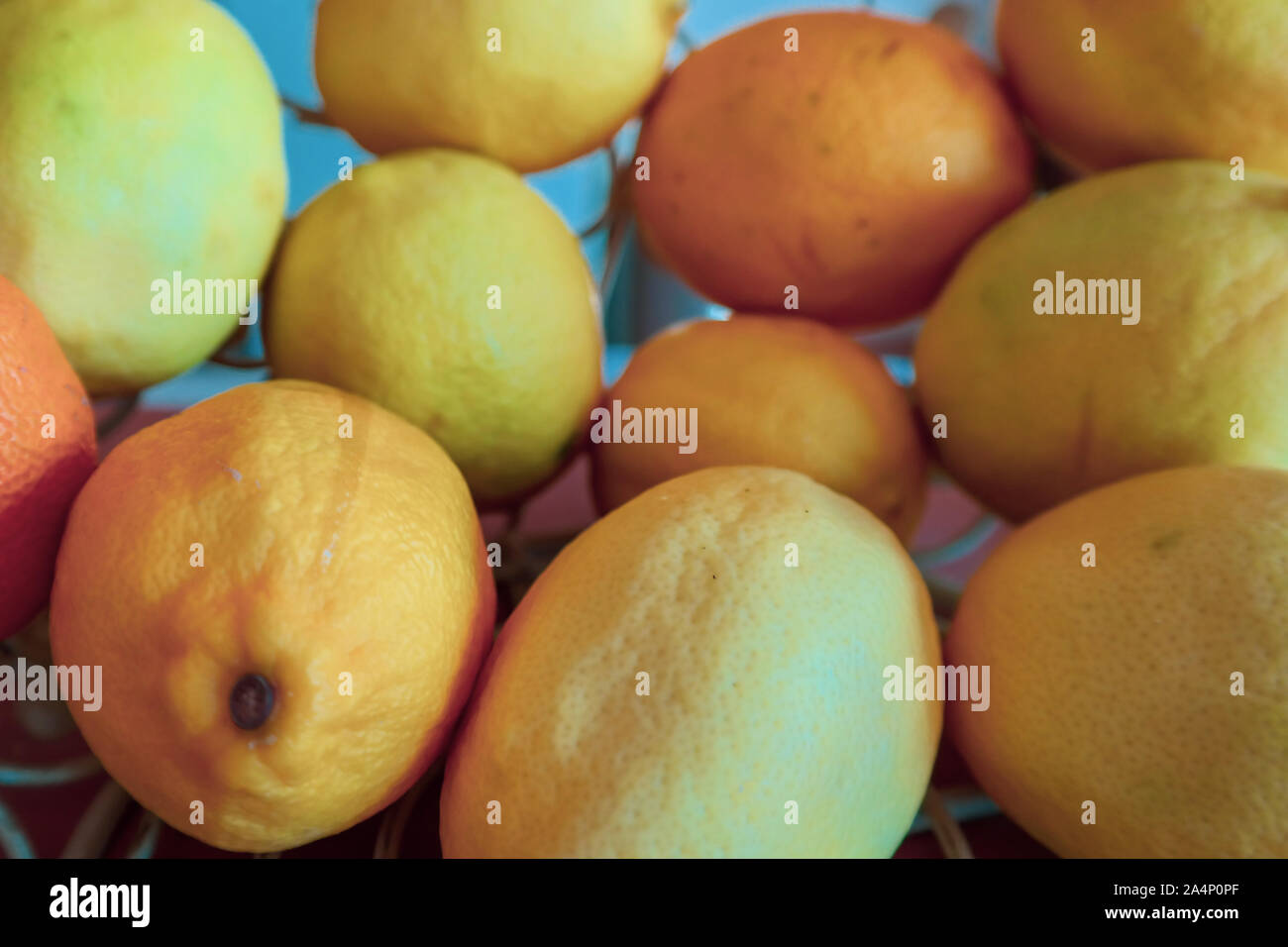 Orange and yellow lemons Stock Photo - Alamy