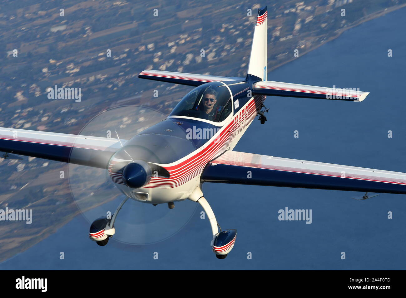 EXTRA 300S AEROBATIC DISPLAY AIRCRAFT Stock Photo - Alamy
