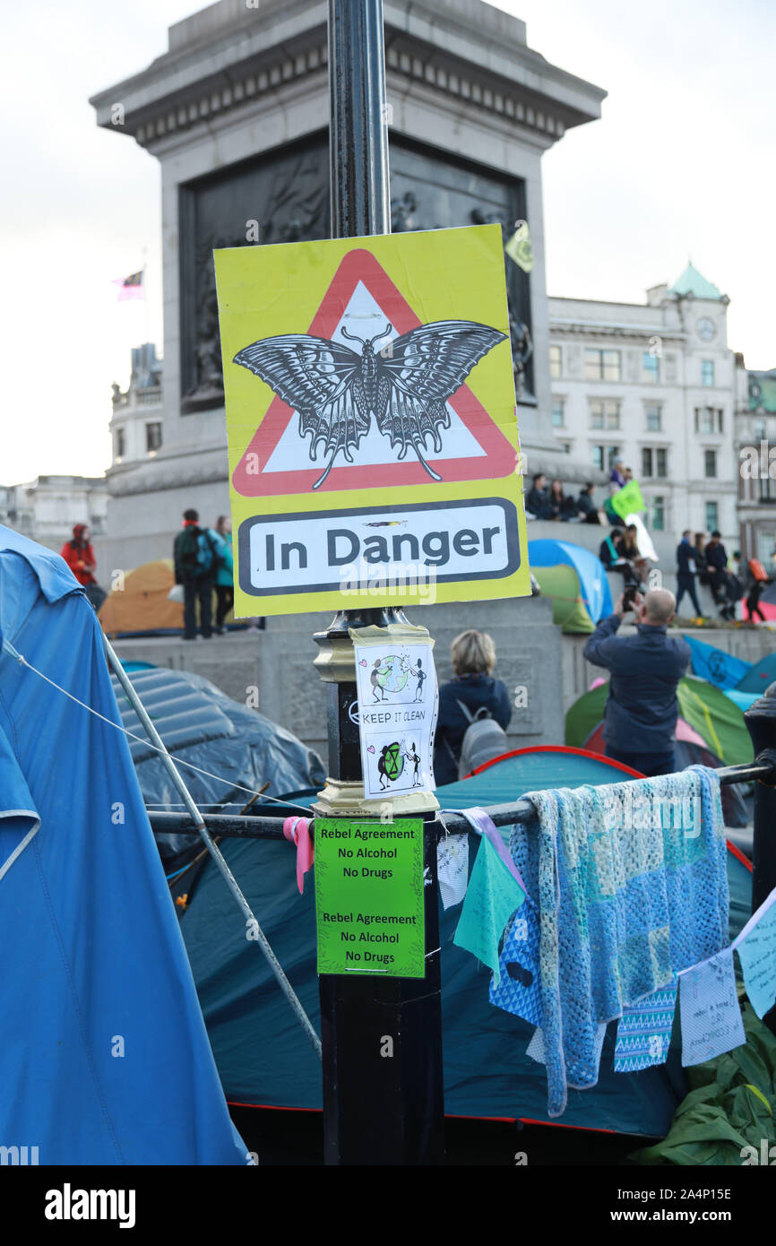 Extinction Rebellion October Rebellion in Trafalgar Square - London ...