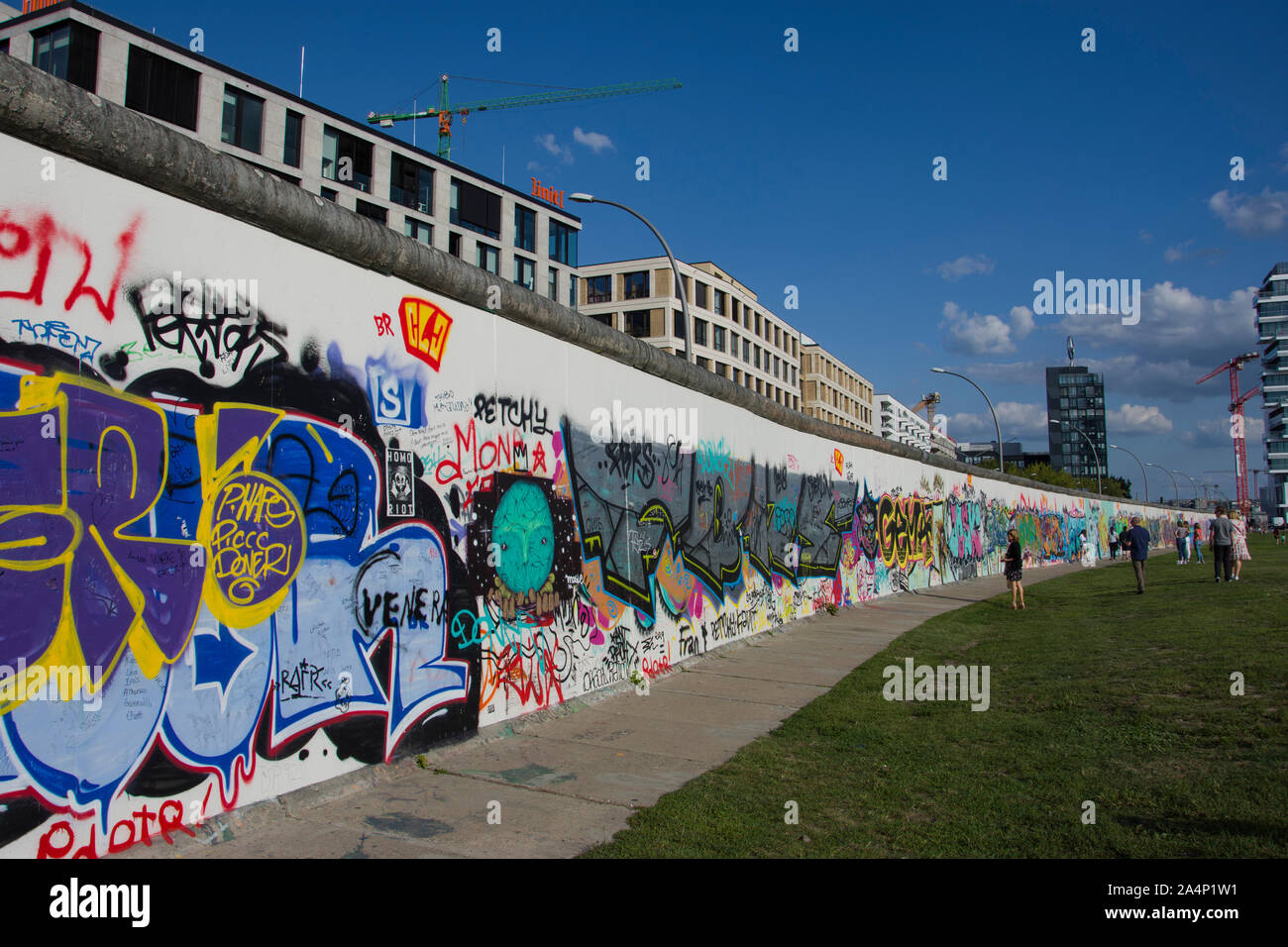 Berlin, est et Berlin ouest, mur de Berlin East galery Stock Photo - Alamy