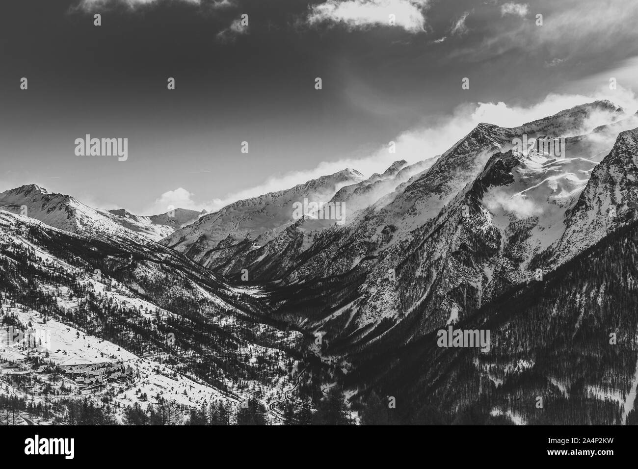 Beautiful mountains covered snow sunny hi-res stock photography and ...