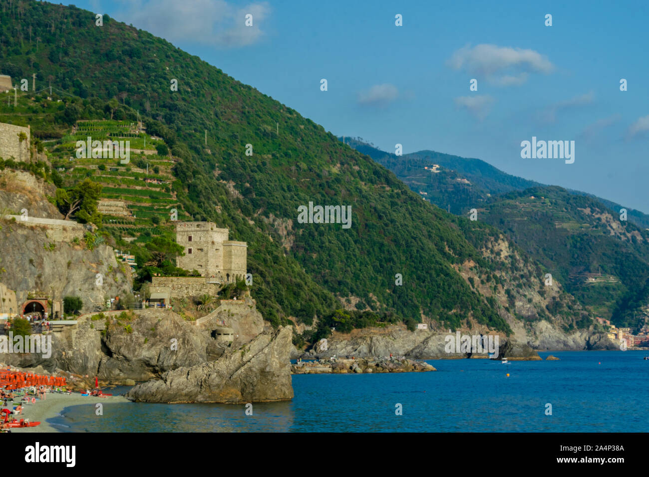 Spiaggia di monterosso al mare hi-res stock photography and images - Alamy