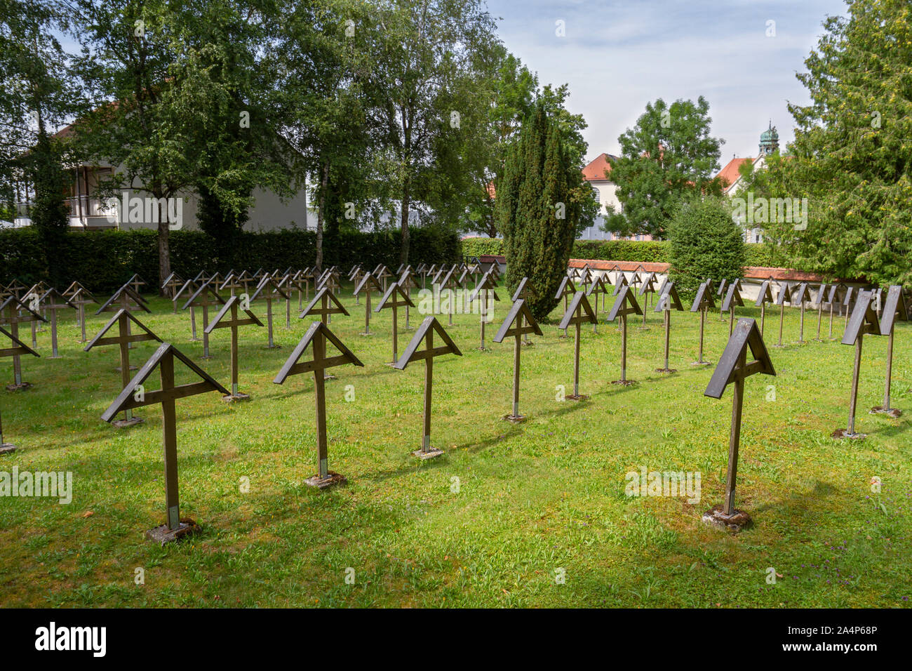 The Spöttinger Cemetery where German War Criminals tried in Nuremberg ...