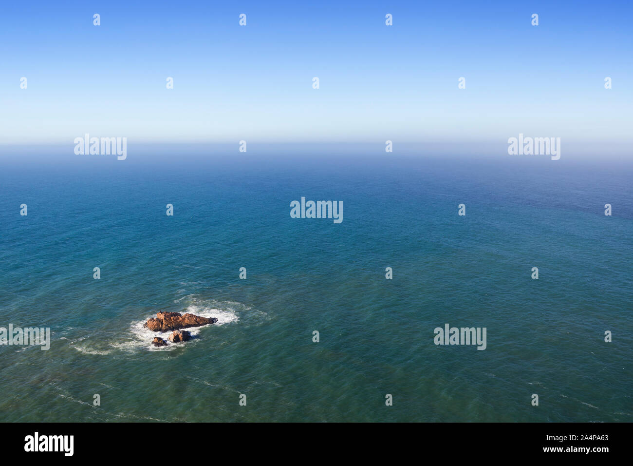Calm atlantic ocean hi-res stock photography and images - Alamy