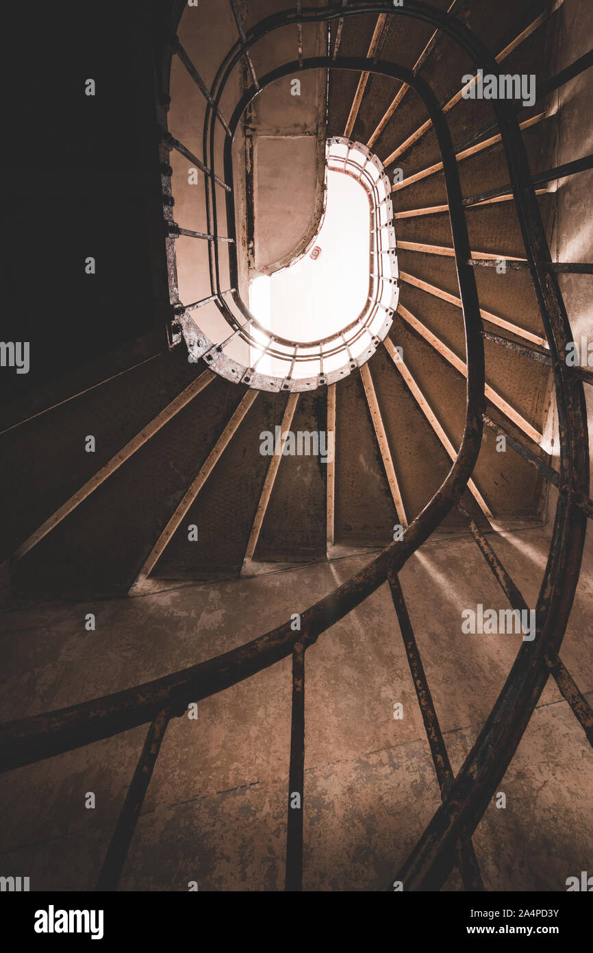 Room of lost steps hi-res stock photography and images - Alamy