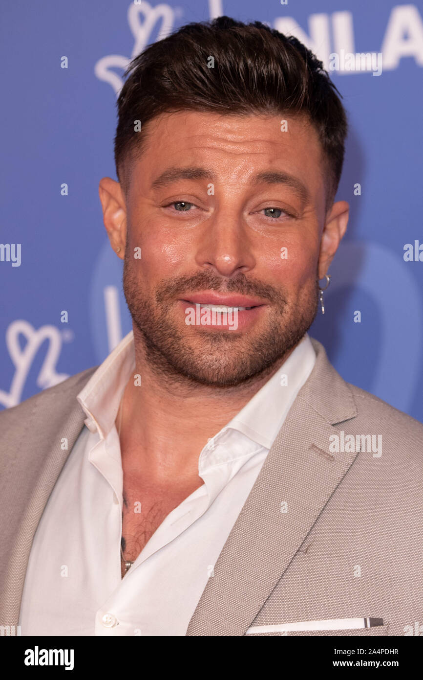 Duncan james hi-res stock photography and images - Alamy