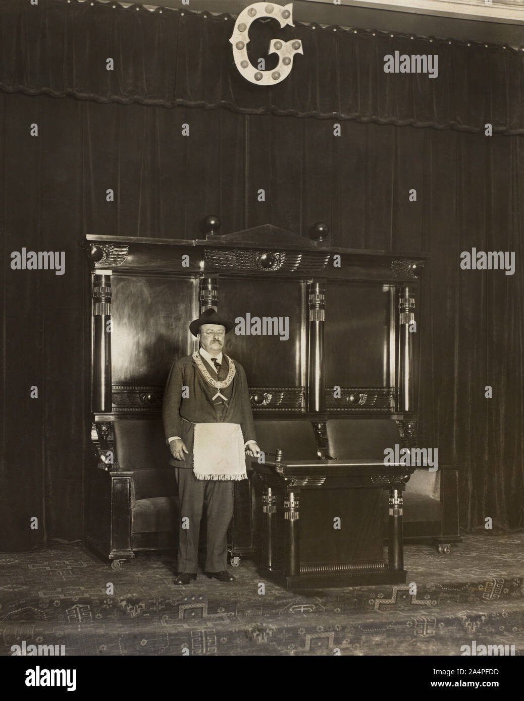 Theodore Roosevelt, The Master Mason, Full-Length Portrait wearing ...