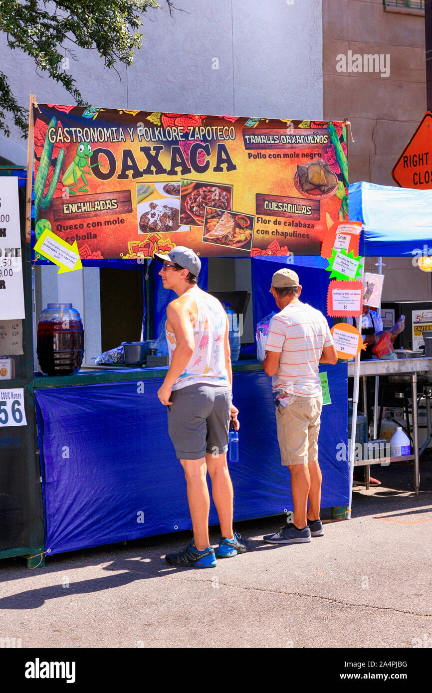 Mexican outdoor meal hi-res stock photography and images - Alamy