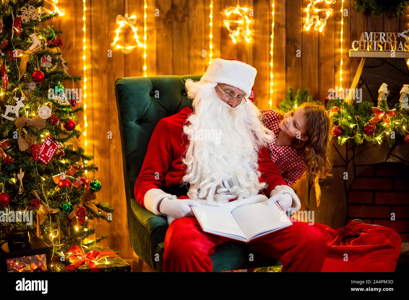 Vector Cute Santa Claus Peeping High Resolution Stock Photography and ...