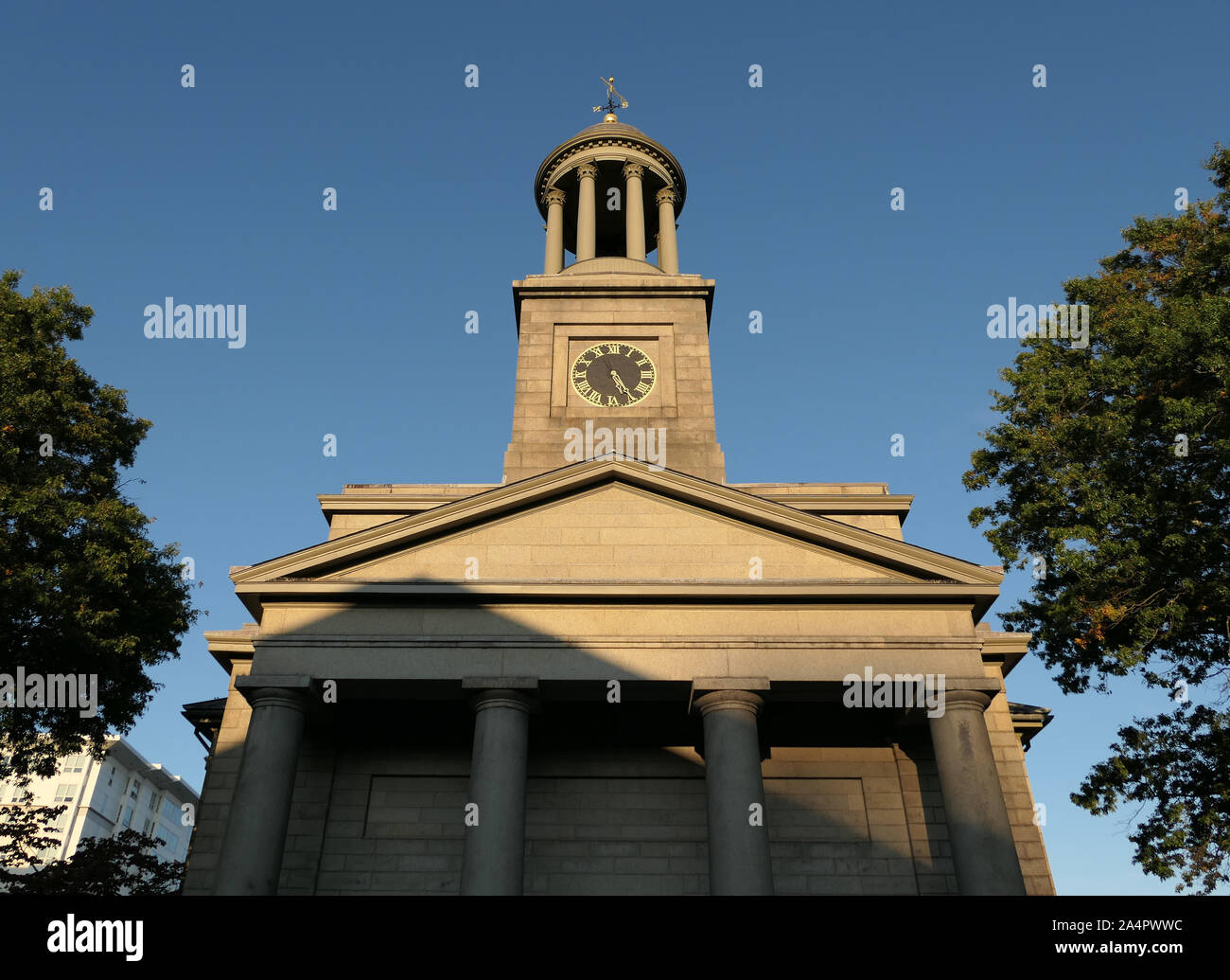 Unitarian church cemetery hi-res stock photography and images - Alamy