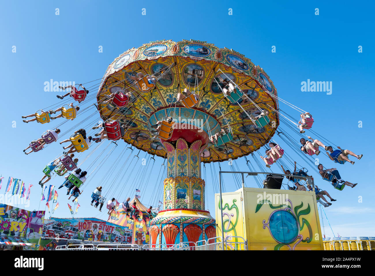 Spinning carnival ride hi-res stock photography and images - Alamy