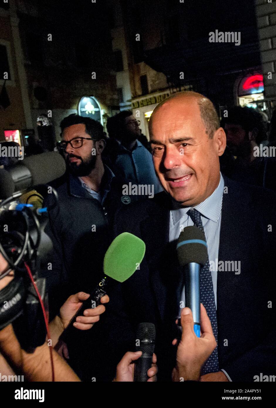 Emma zingaretti hi-res stock photography and images - Alamy