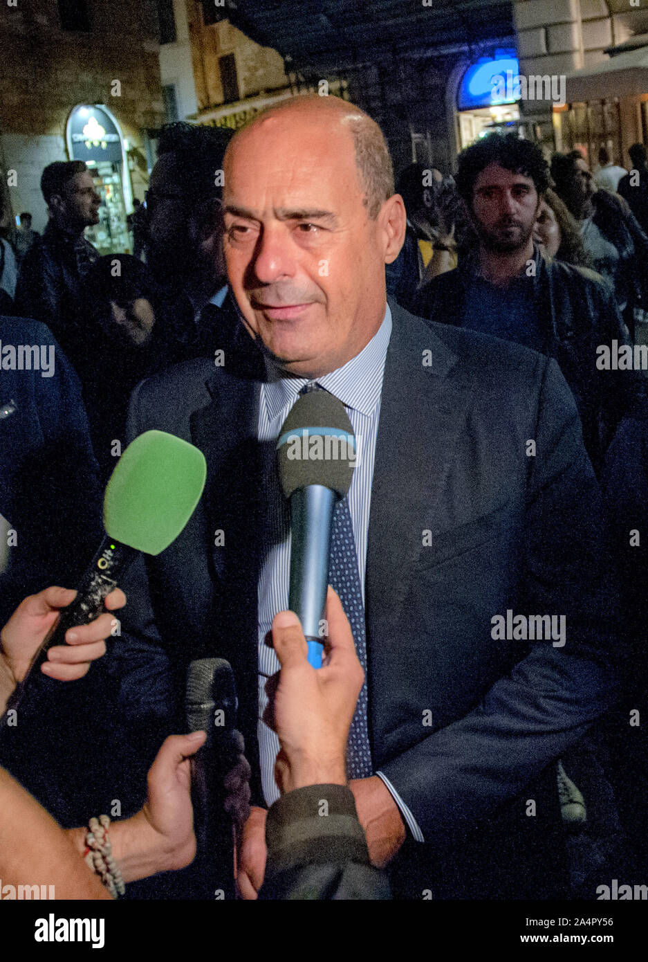 Emma zingaretti hi-res stock photography and images - Alamy