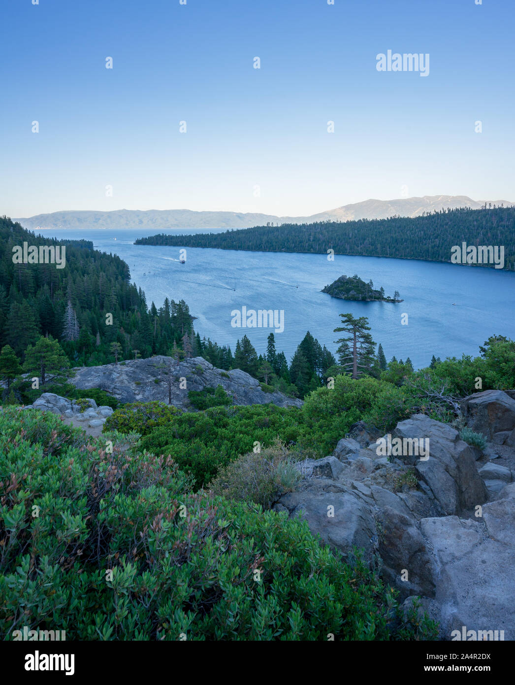 Lake tahoe scenery hi-res stock photography and images - Alamy