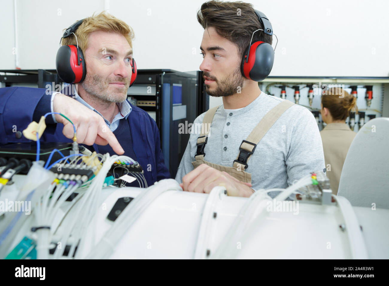 Fixing optic fiber hi-res stock photography and images - Alamy