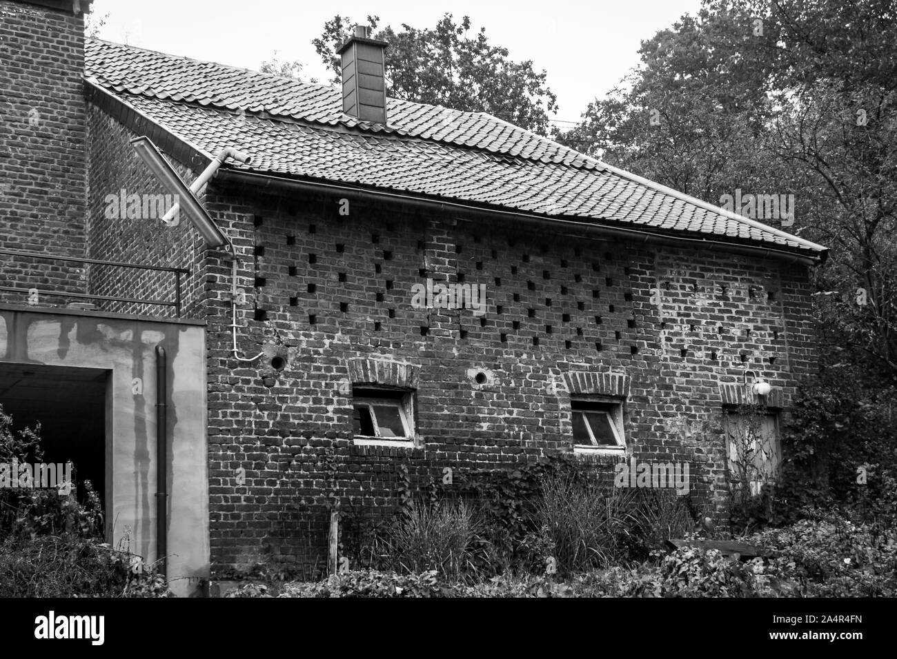 Belgian farmhouse hi-res stock photography and images - Alamy