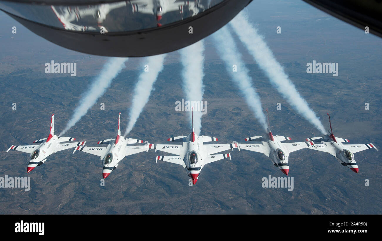 50th air refueling squadron hi-res stock photography and images - Alamy