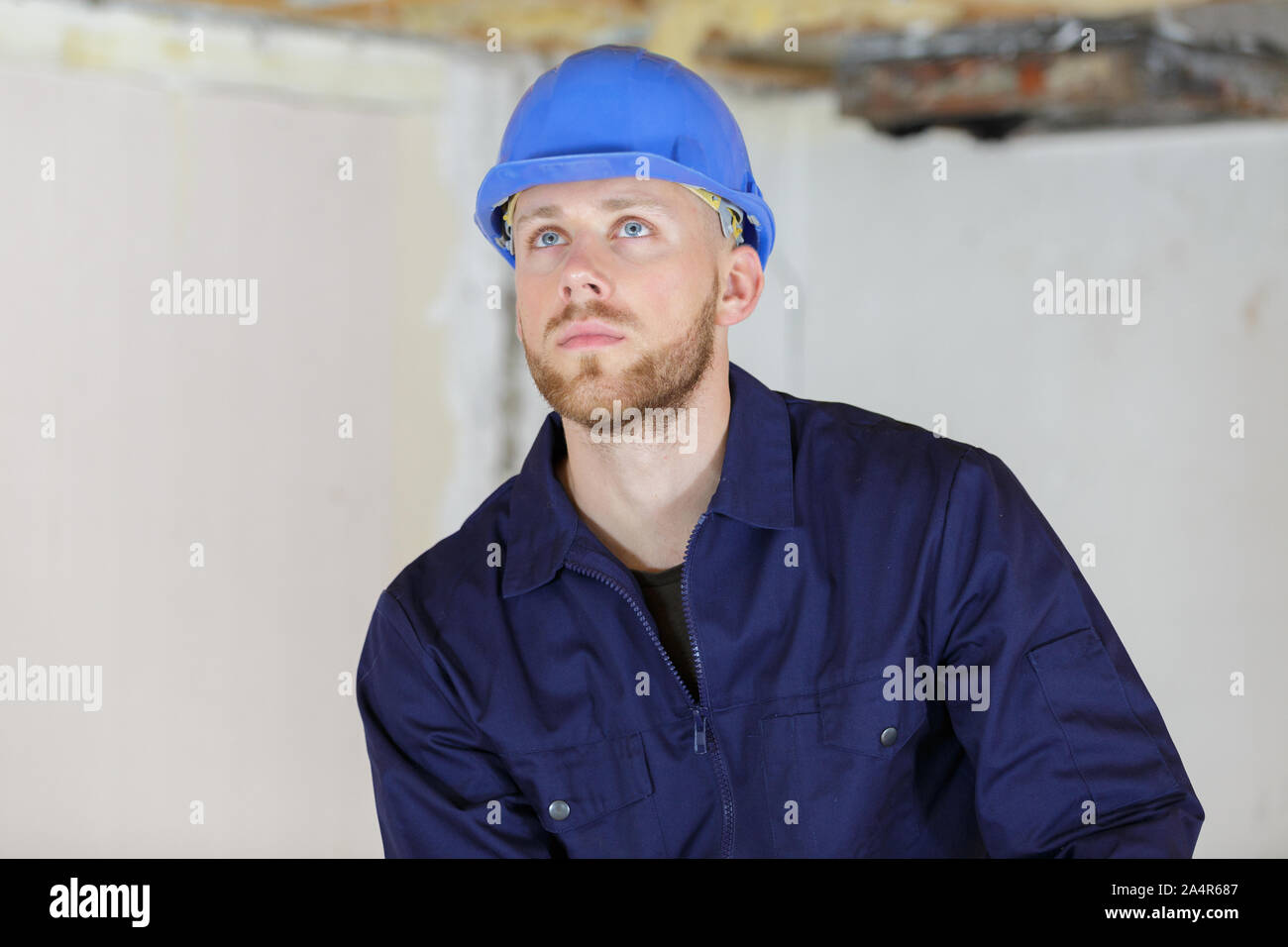 Self portrait pipe one hi-res stock photography and images - Alamy