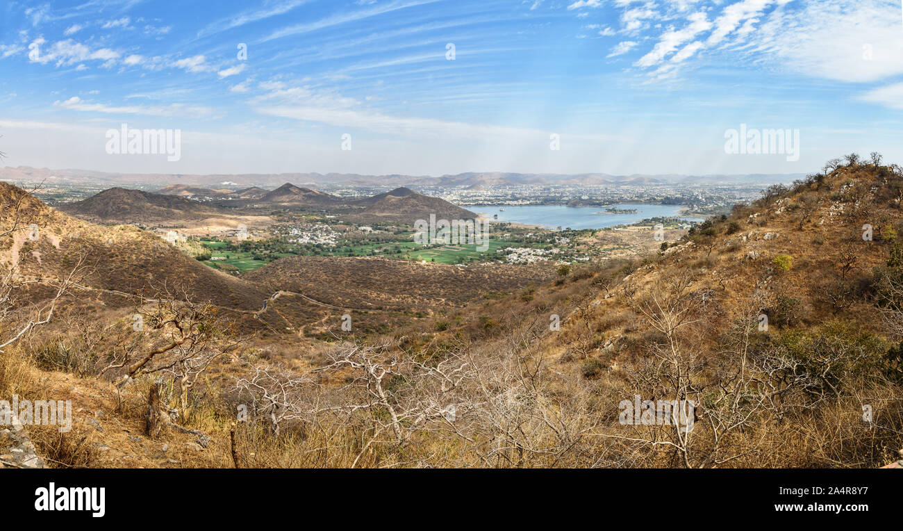 Panorama view of Udaipur city and Fateh Sagar lake from Monsoon Palace ...