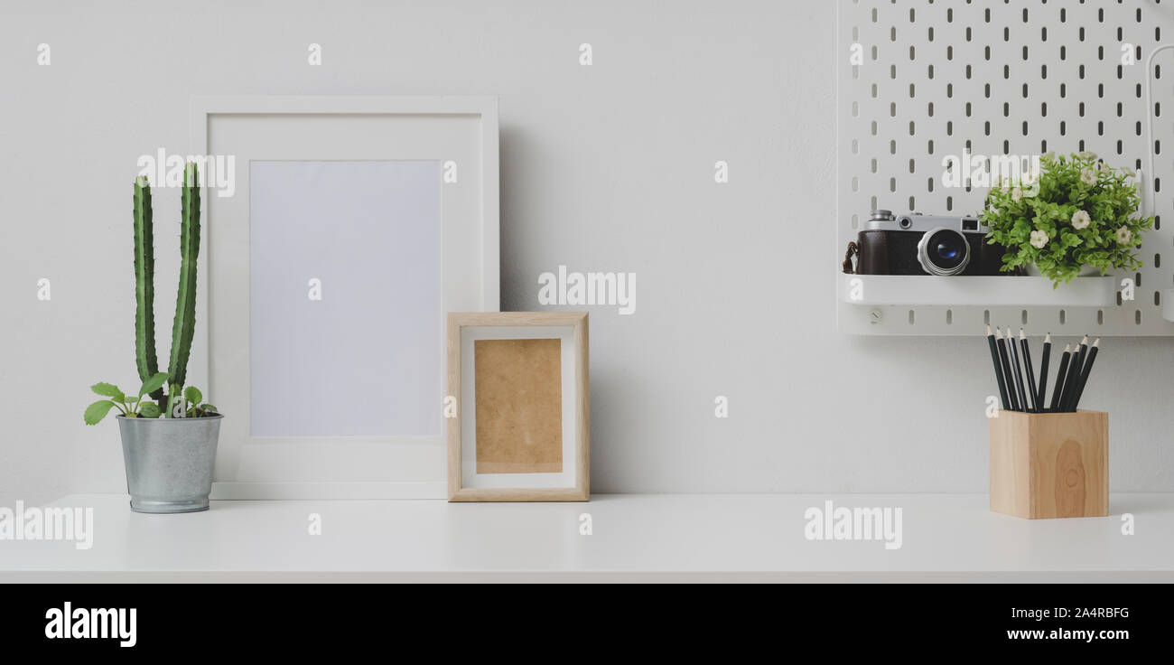 Office workplace with photo frame hi-res stock photography and images ...