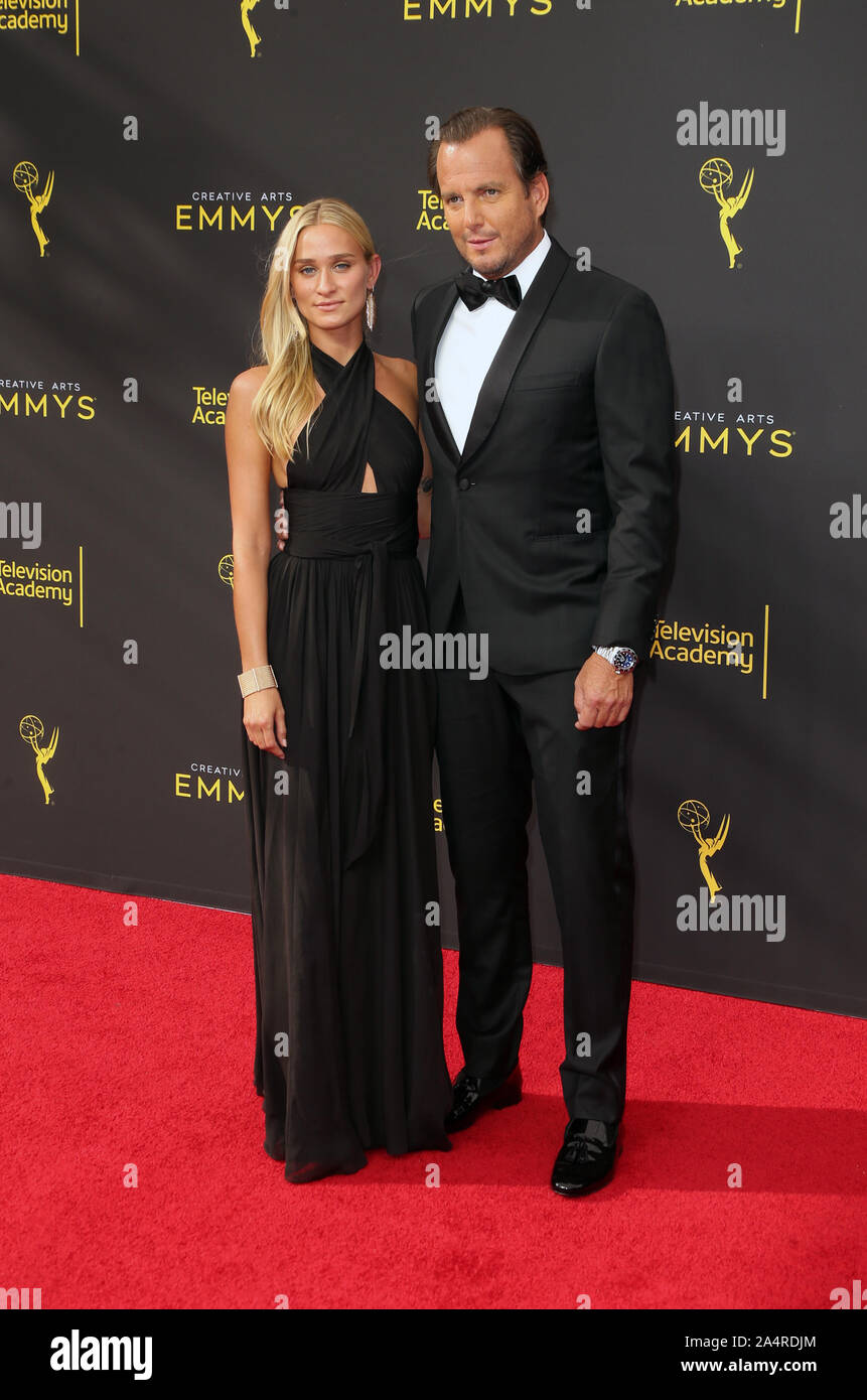 Alessandra brawn and will arnett hi-res stock photography and images ...