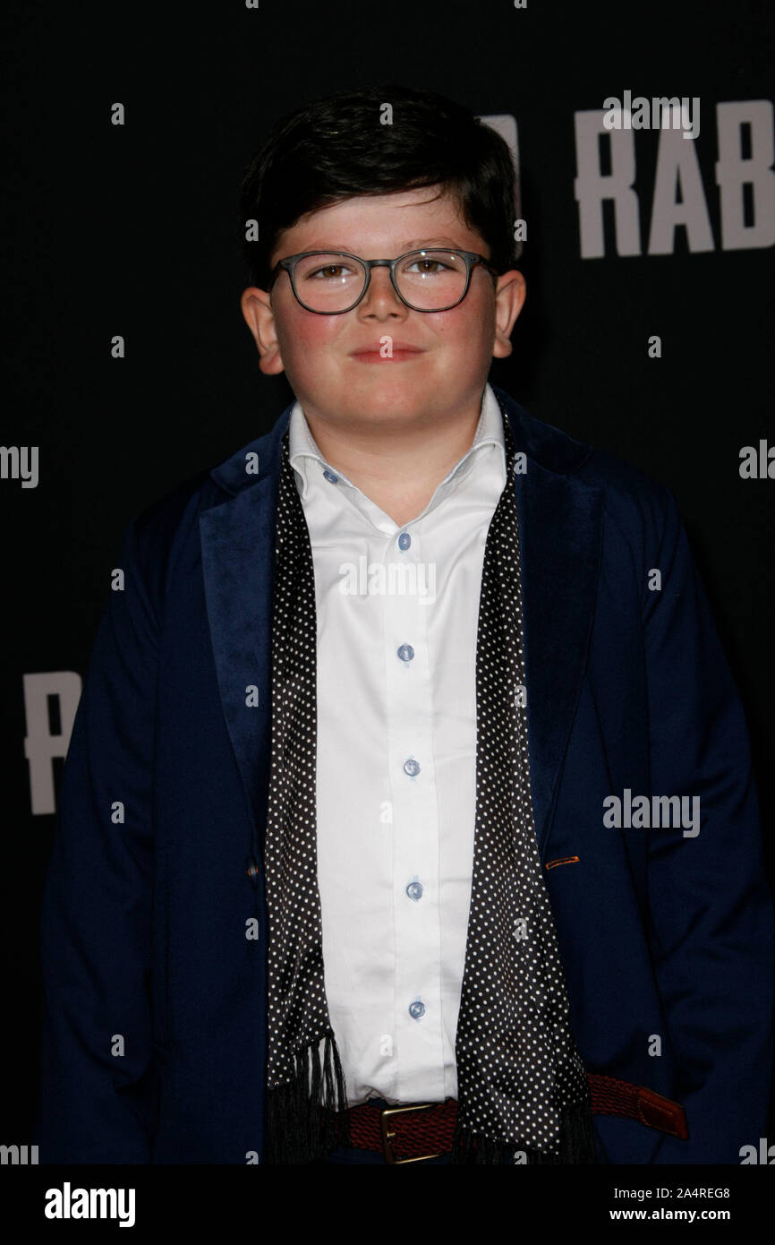 Los Angeles, Ca. 15th Oct, 2019. Archie Yates arrives at the Premiere ...