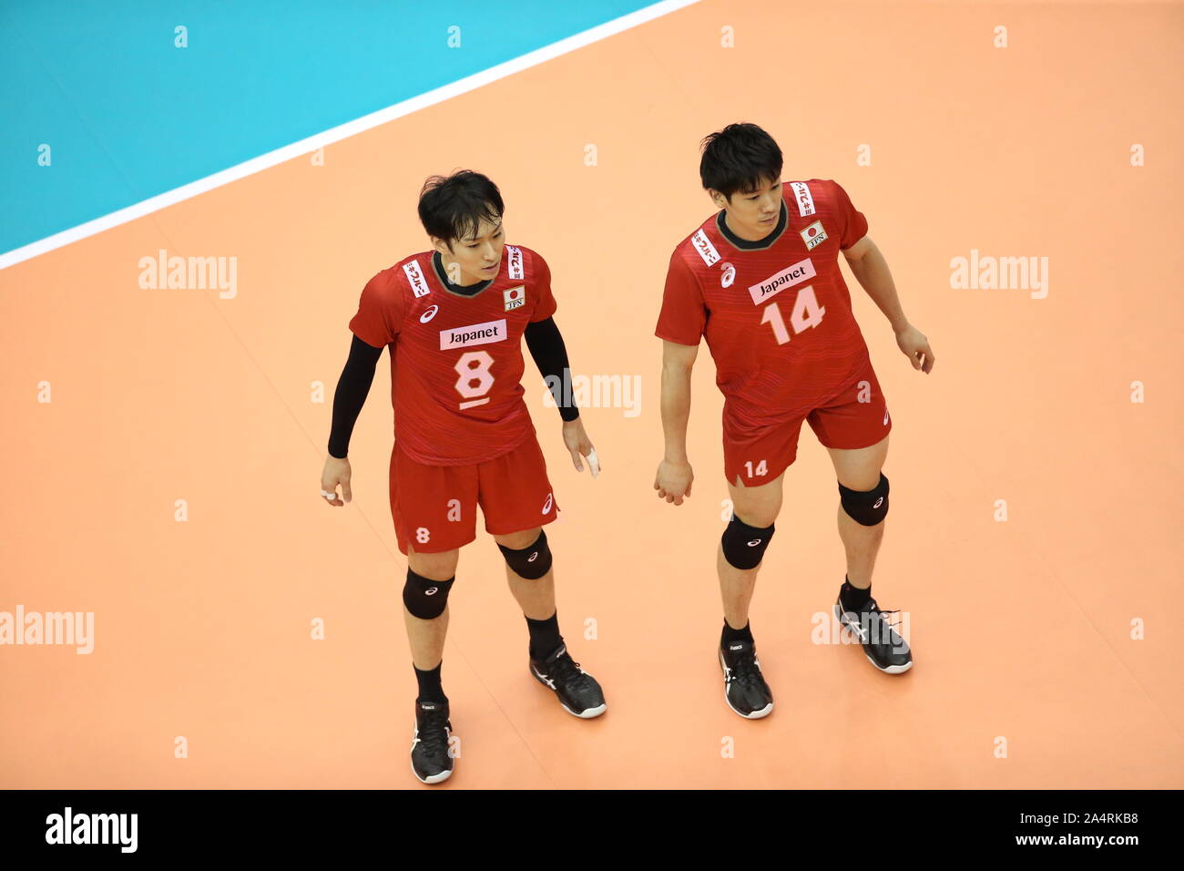 Hiroshima, Japan. 15th Oct, 2019. Masahiro Yanagida, left, and Yuki ...