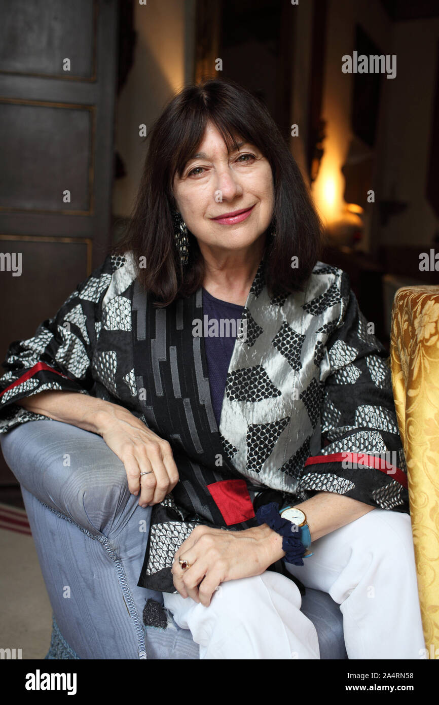 Maryanne wolf hi-res stock photography and images - Alamy