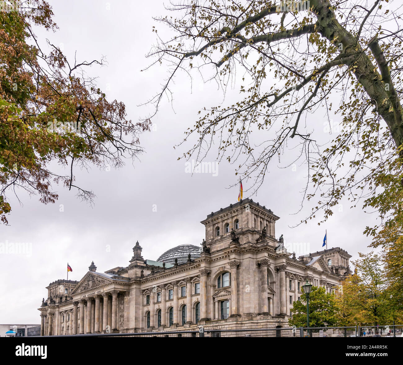 Reichstag palace hi-res stock photography and images - Alamy