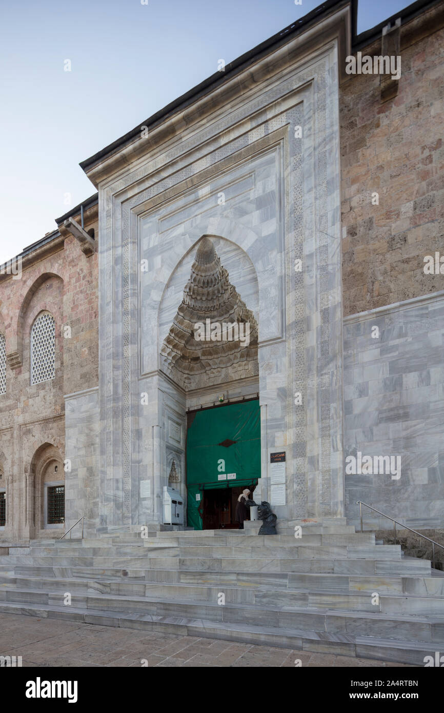 Inside grand mosque bursa mosque hi-res stock photography and images ...