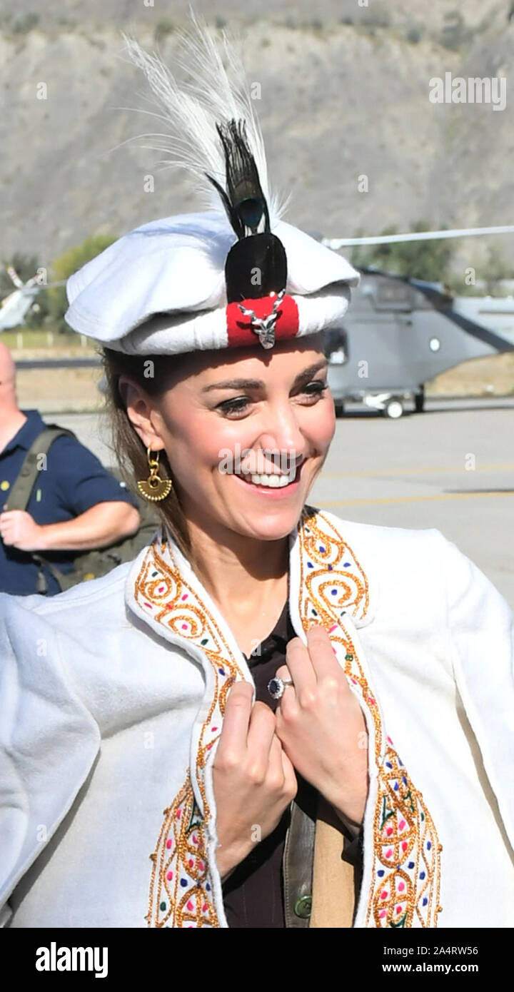 Chitral hat hi-res stock photography and images - Alamy