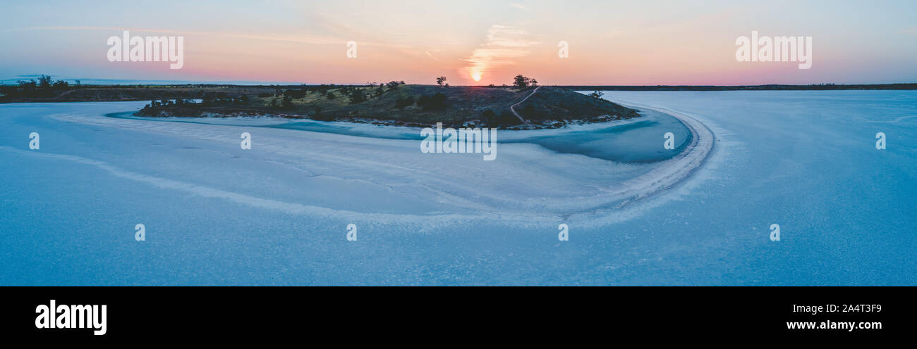 Lake crosbie hi-res stock photography and images - Alamy