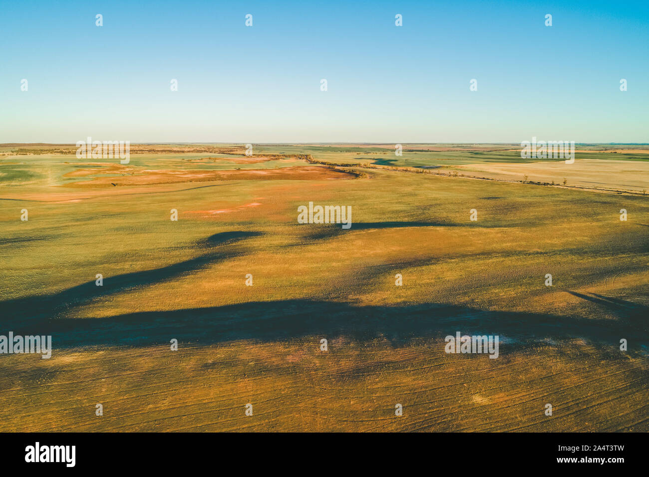 Arid pastures hi-res stock photography and images - Alamy