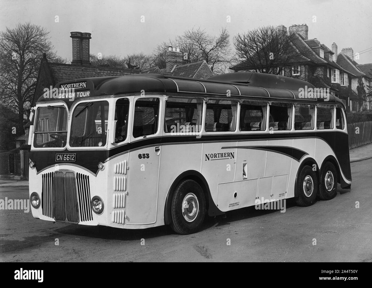 Motor coach 1930s hi-res stock photography and images - Alamy