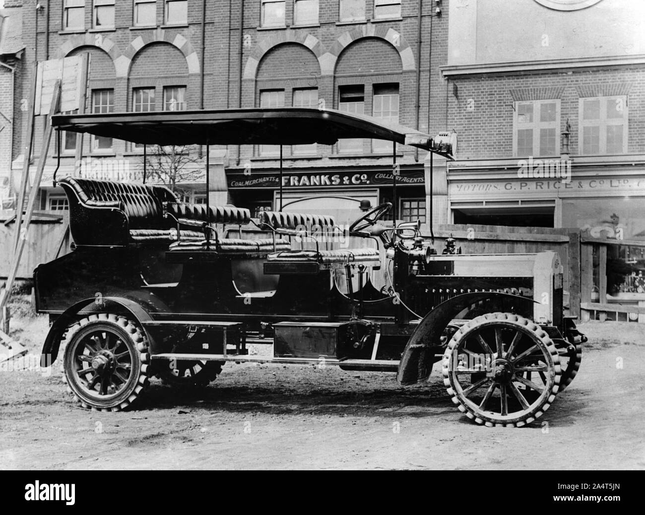 Edwardian motor vehicle hi-res stock photography and images - Alamy